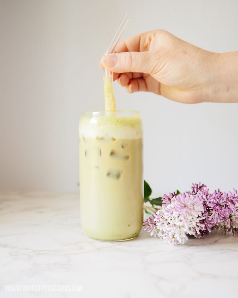 Easy Dirty Iced Matcha Latte Recipe - Yummy Whole Food Recipes