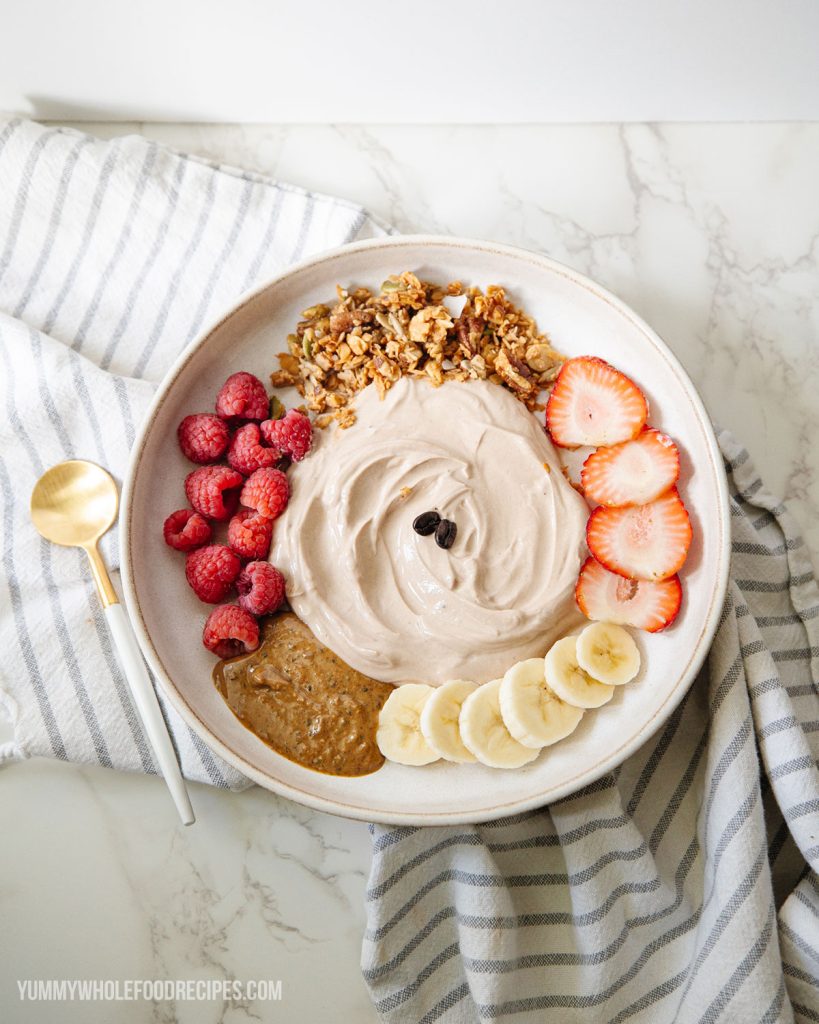 Mocha Coffee Greek Yogurt Recipe (So Easy to Make!) - Yummy Whole Food ...